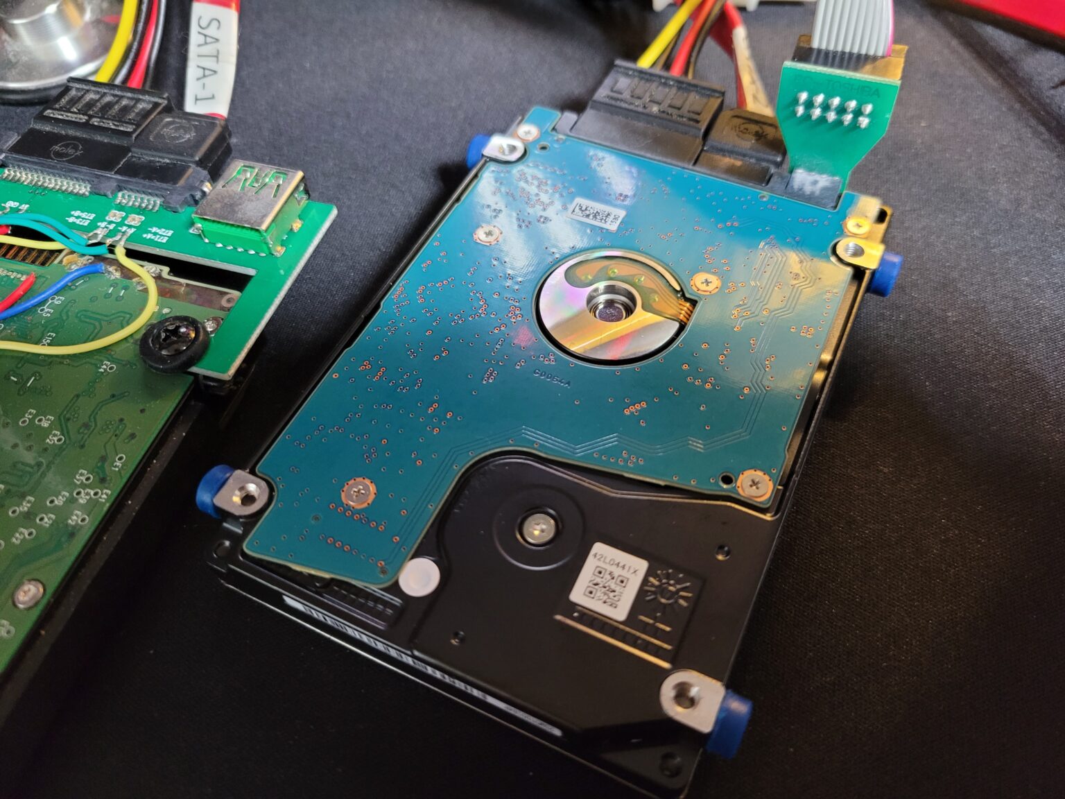 도시바 외장하드복구 데이터손실 원인과 복구과정 데이터복구 암호 복구 파일 복구 디지털 포렌식분석 신영데이터